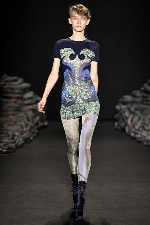 Wearable Trends: Jen Kao Fall 2011, Mercedes-Benz Fashion Week